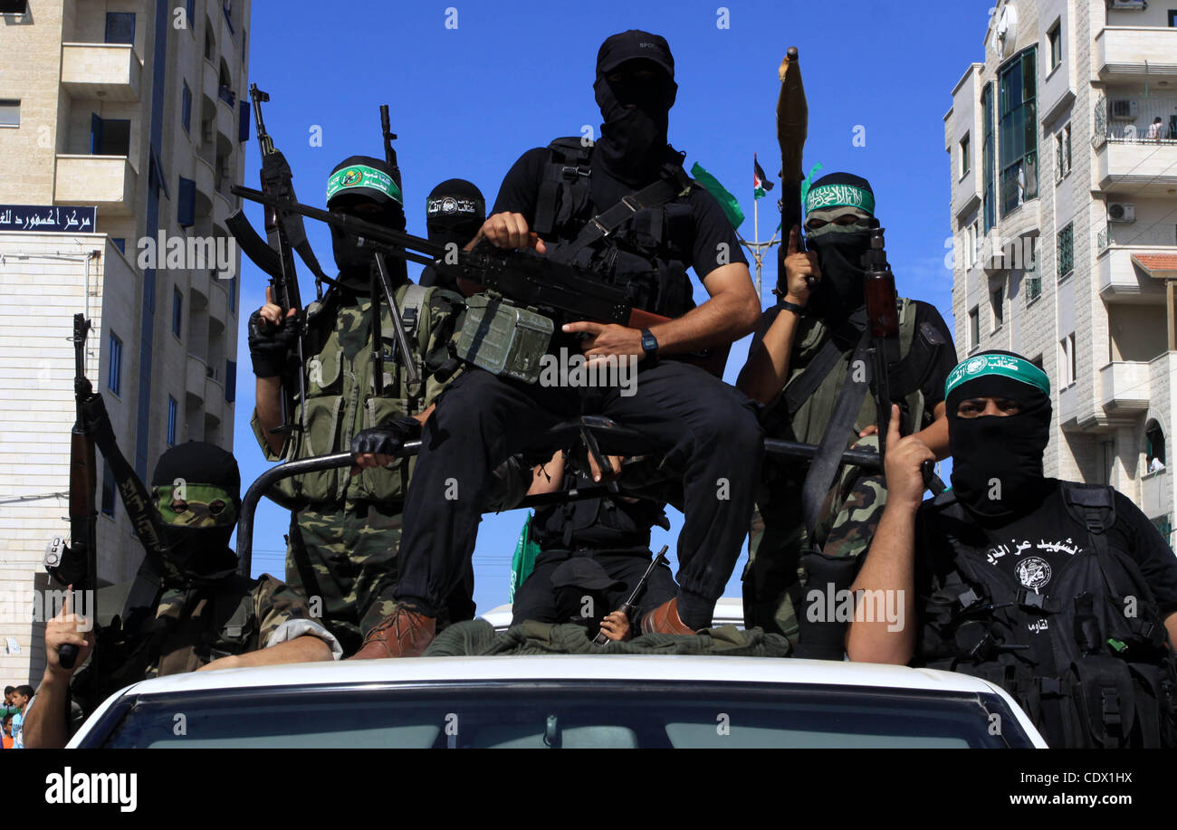 Oct. 18, 2011 - Gaza City, Gaza Strip - Hamas militants stand guard as ...