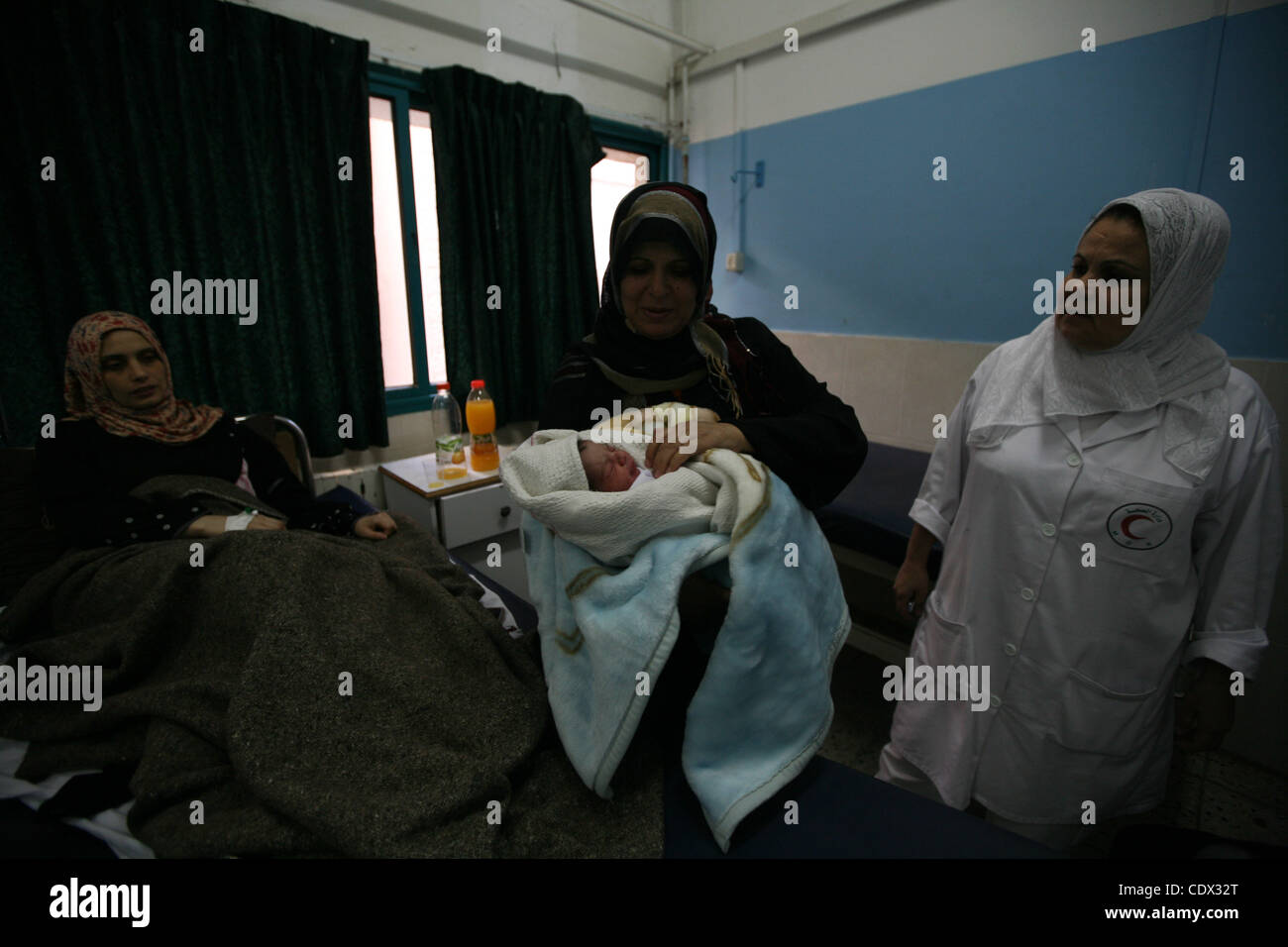 Nov. 2, 2011 - Gaza, Gaza Strip, Palestinian Territory - A newborn baby ...