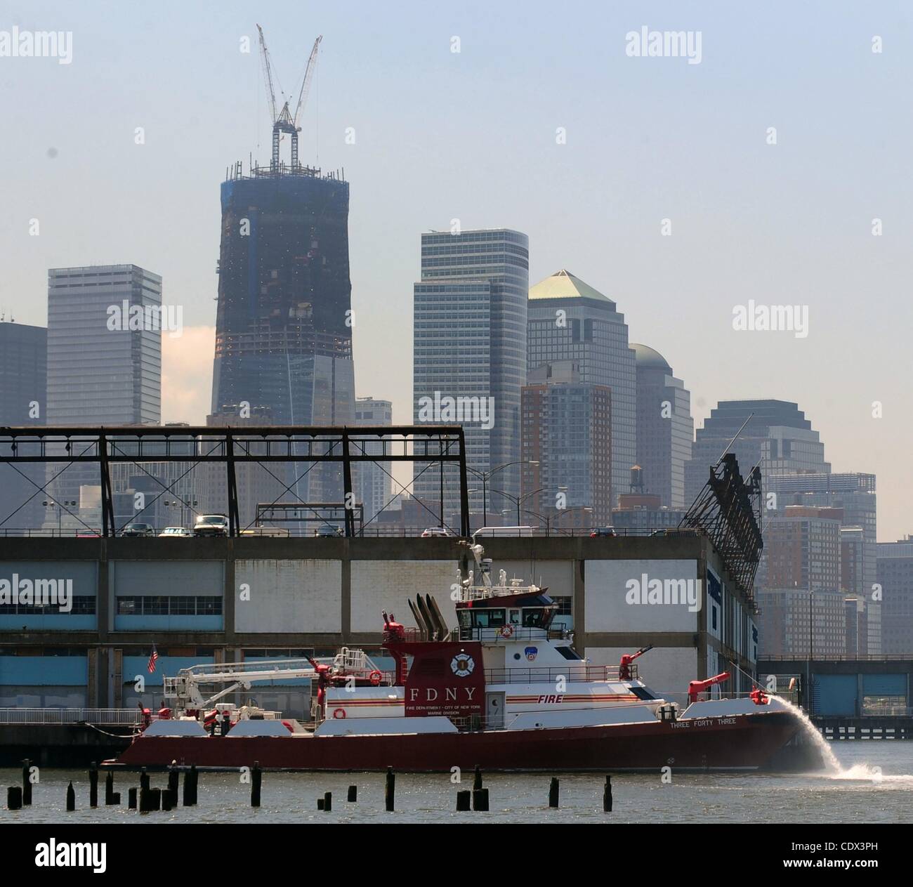 July 26, 2011 - Manhattan, New York, U.S. - The FDNY fireboat ...