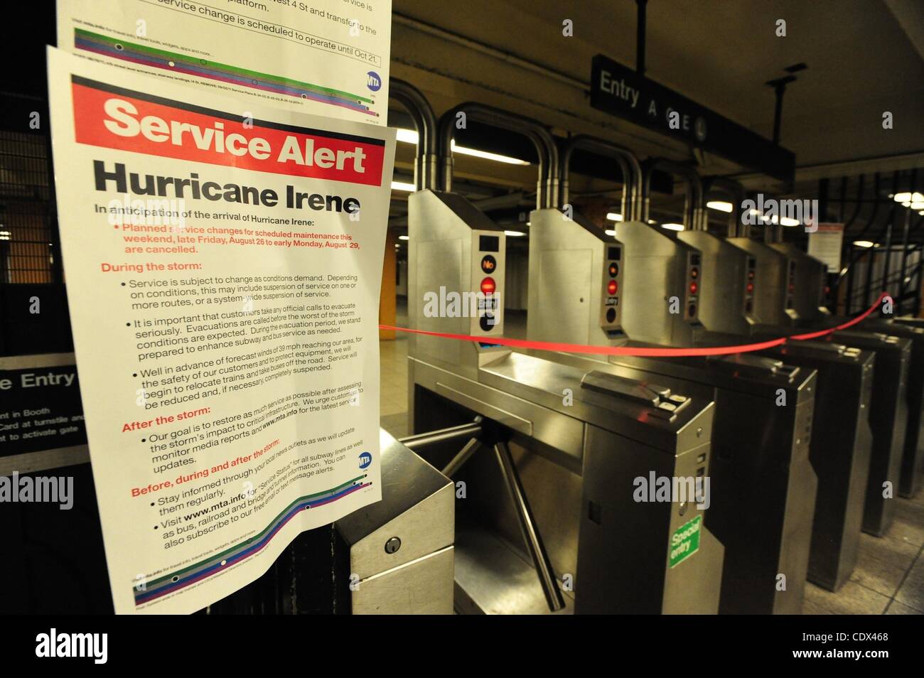 Sign indicating bus station hi-res stock photography and images - Alamy