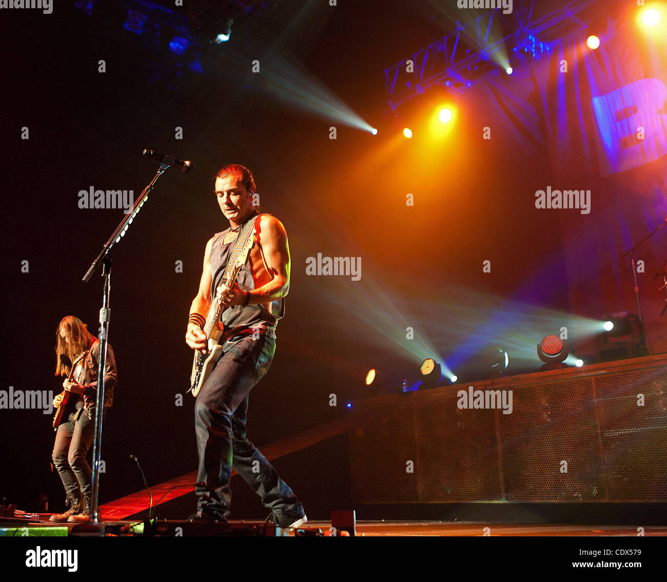 Chris traynor hi-res stock photography and images - Alamy