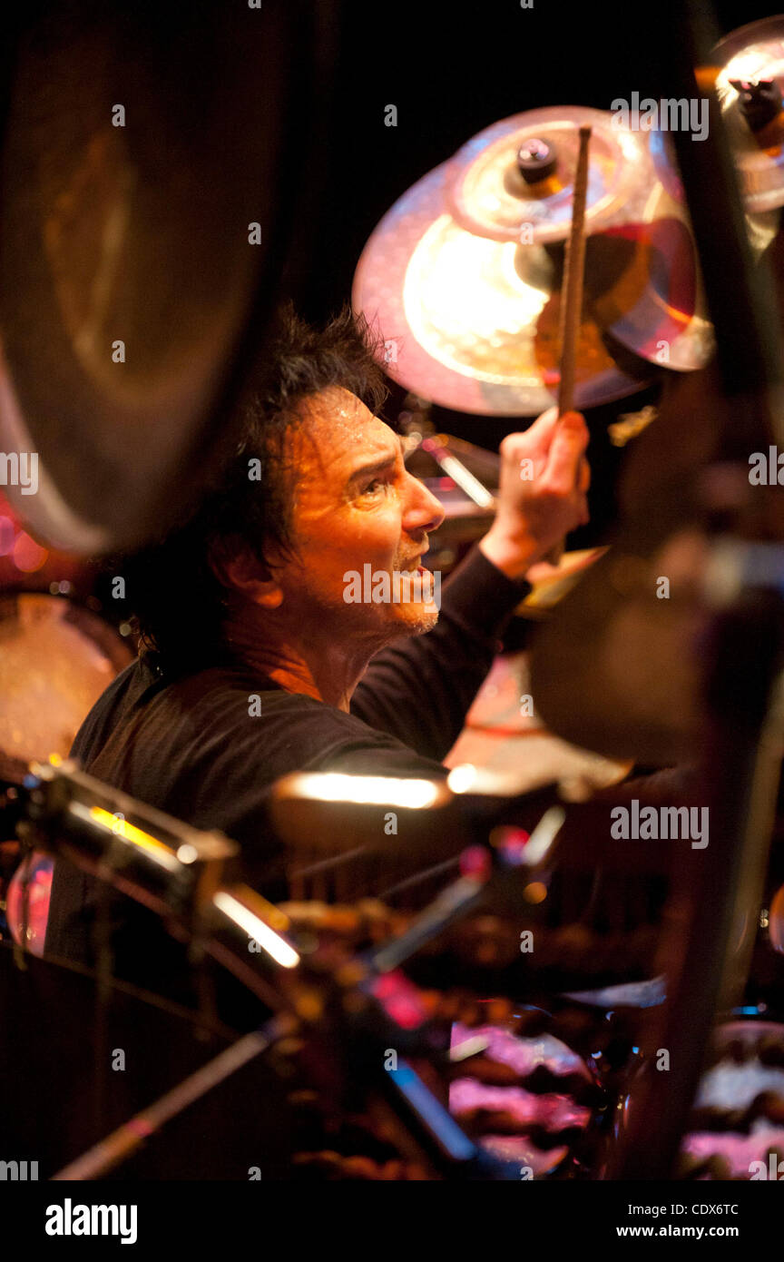 Bozzio hi-res stock photography and images - Alamy