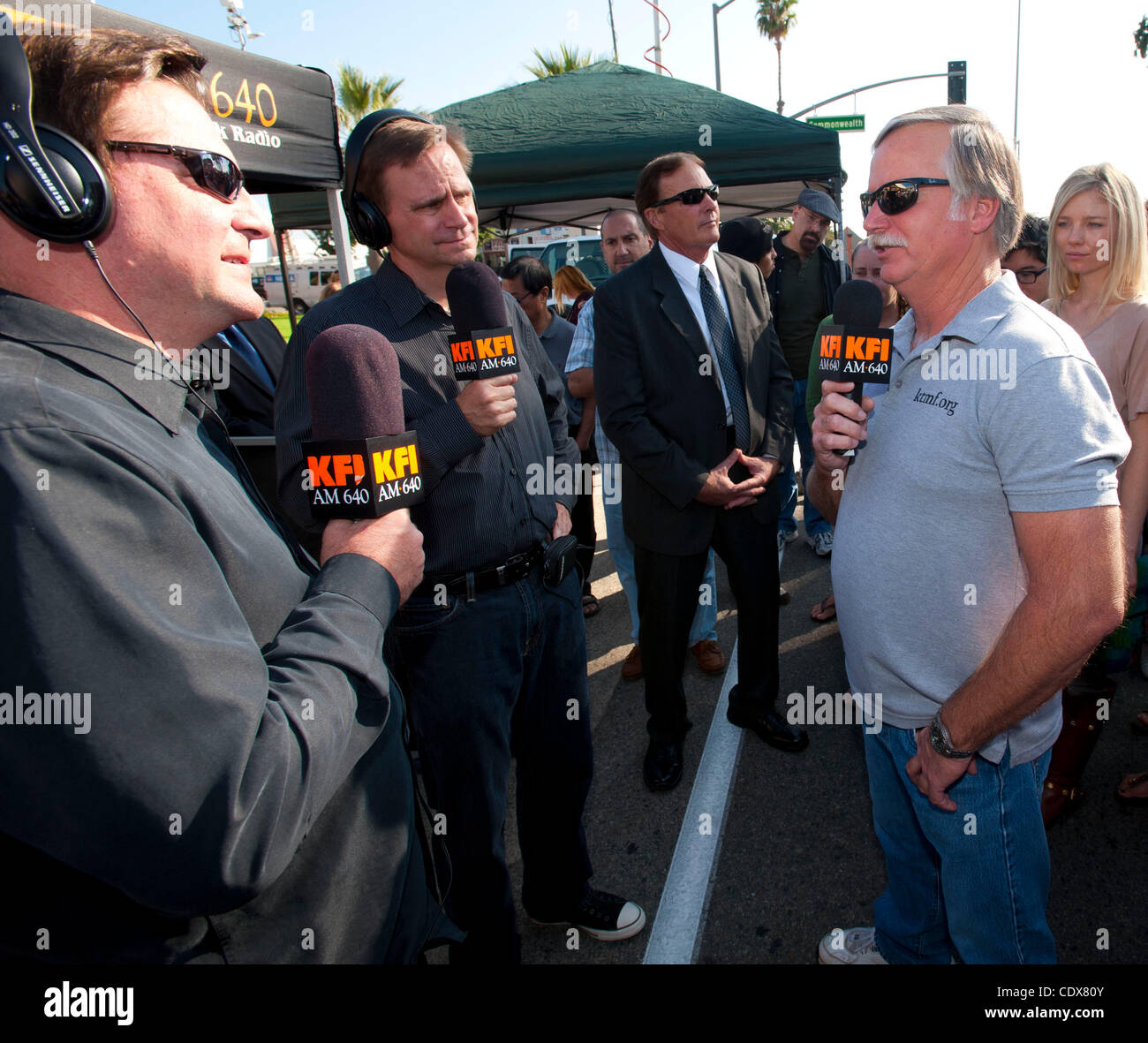 Kfi am 640 radio talk hi-res stock photography and images - Alamy