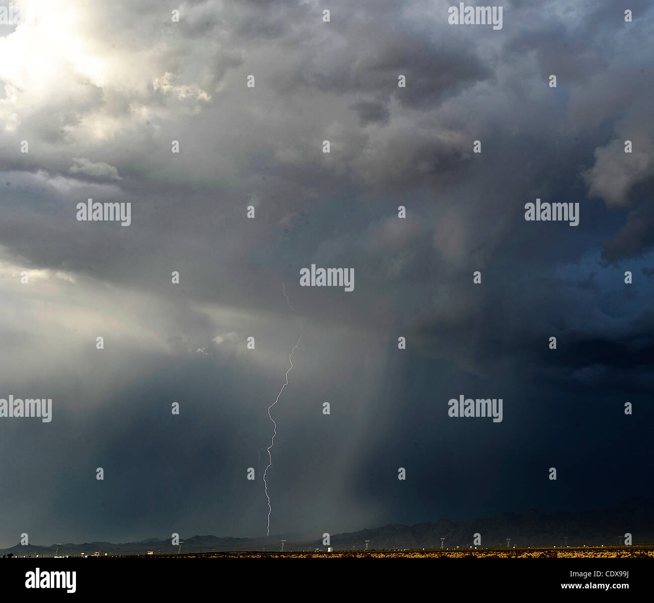 Gene blevins storm hi-res stock photography and images - Alamy