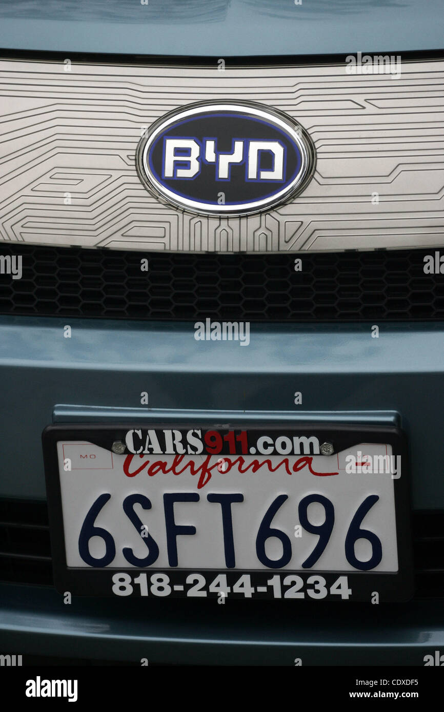 Byd e6 electric hi-res stock photography and images - Alamy