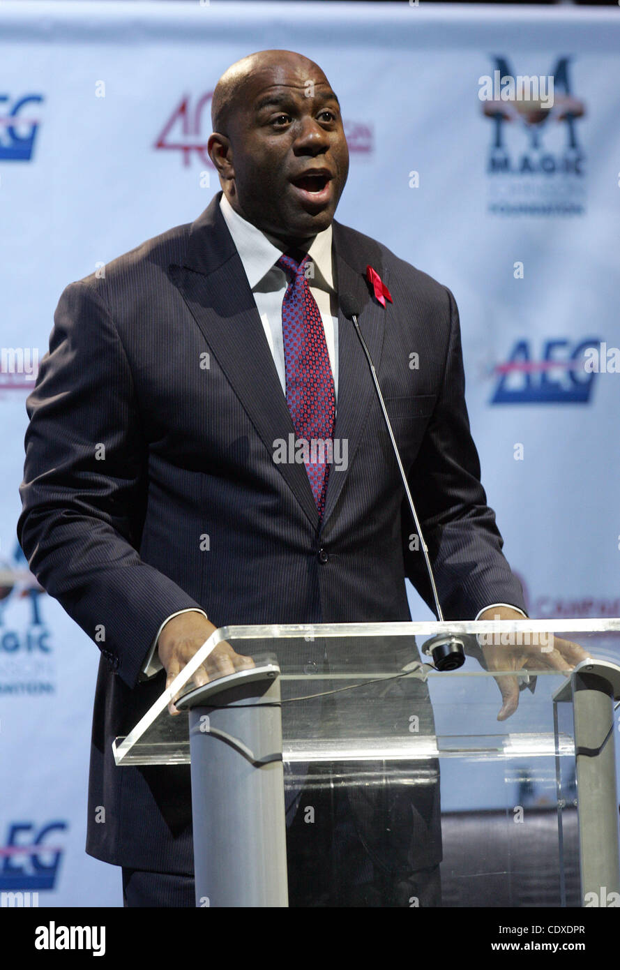 Magic johnson foundation hi-res stock photography and images - Alamy