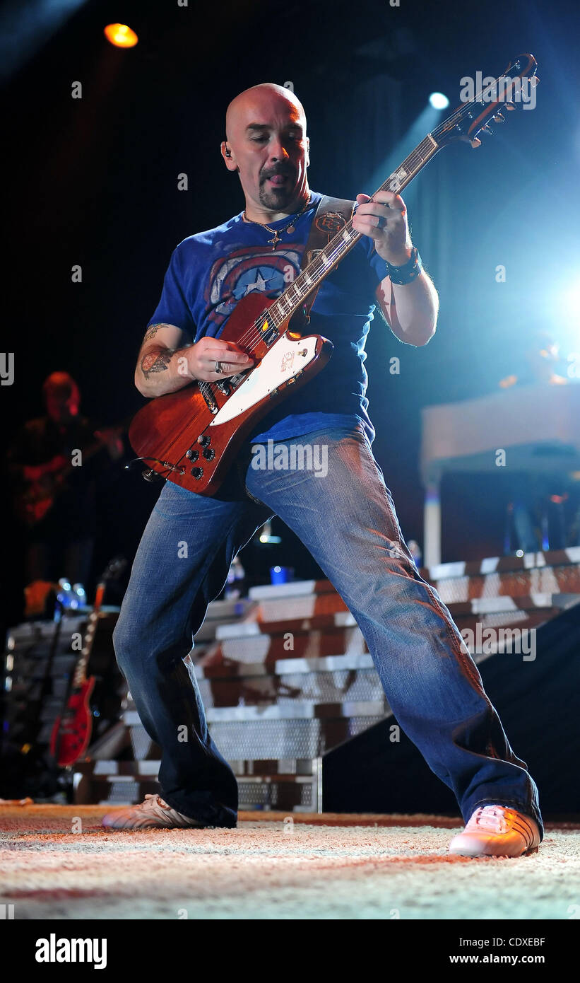 Bo garrett hi-res stock photography and images - Alamy