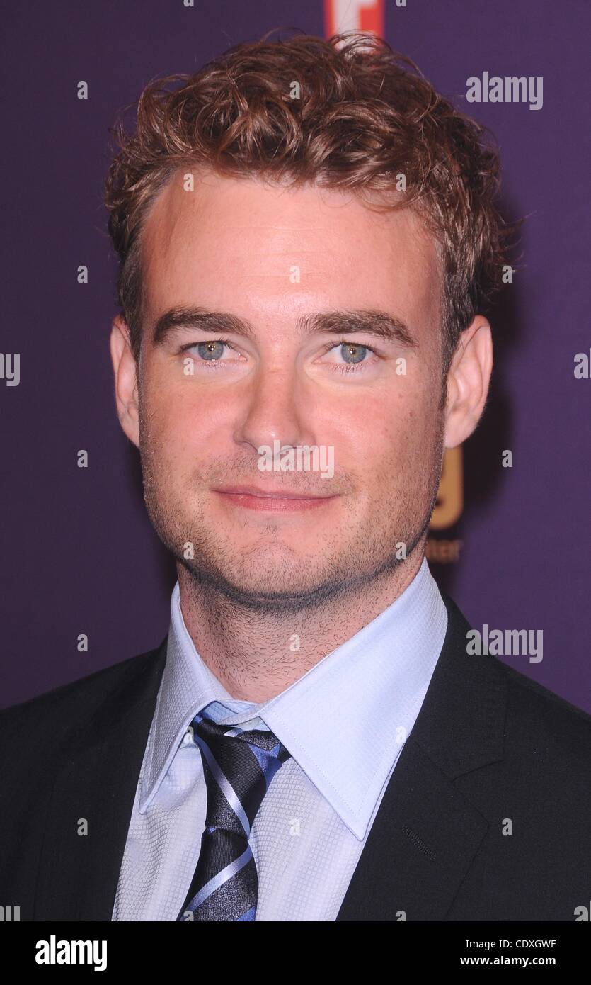 Robin Dunne Robin Hood