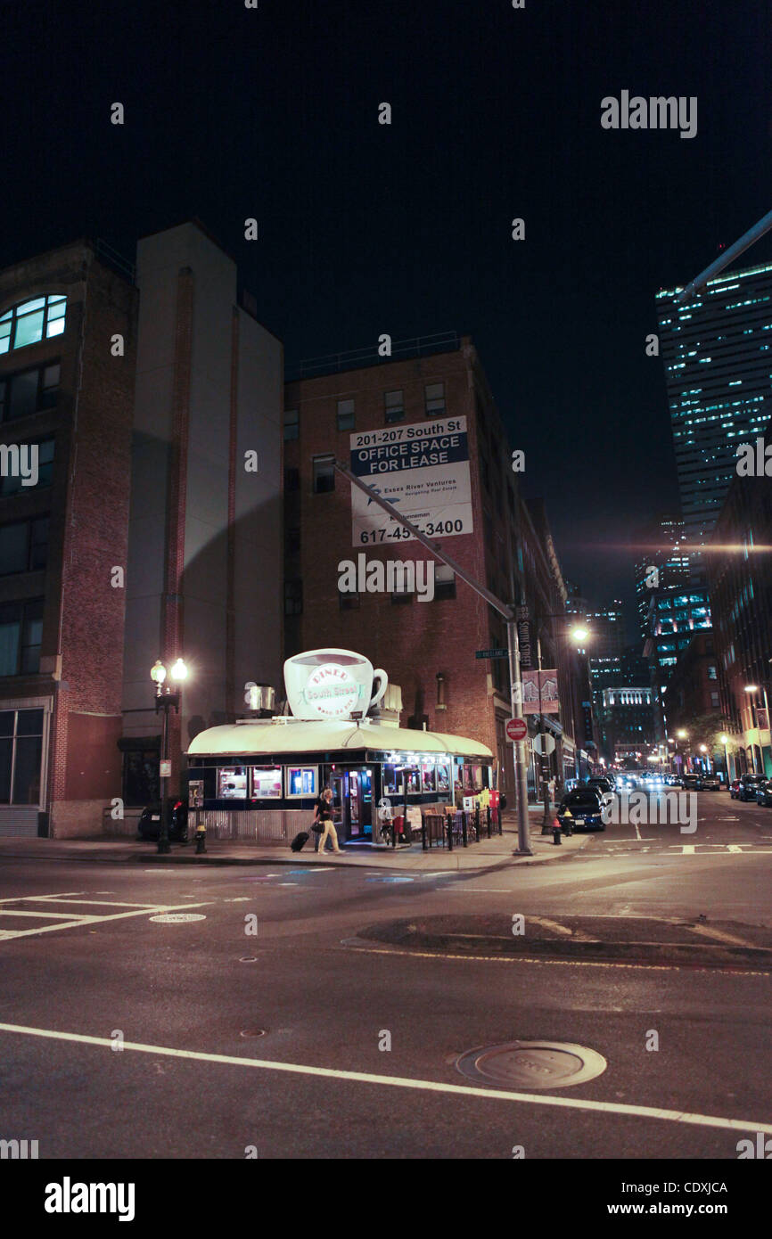 The South Street Diner, formerly the Blue Diner, in Boston ...