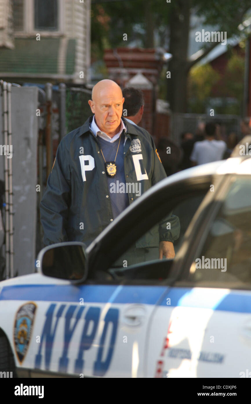 Dann florek hi-res stock photography and images - Alamy