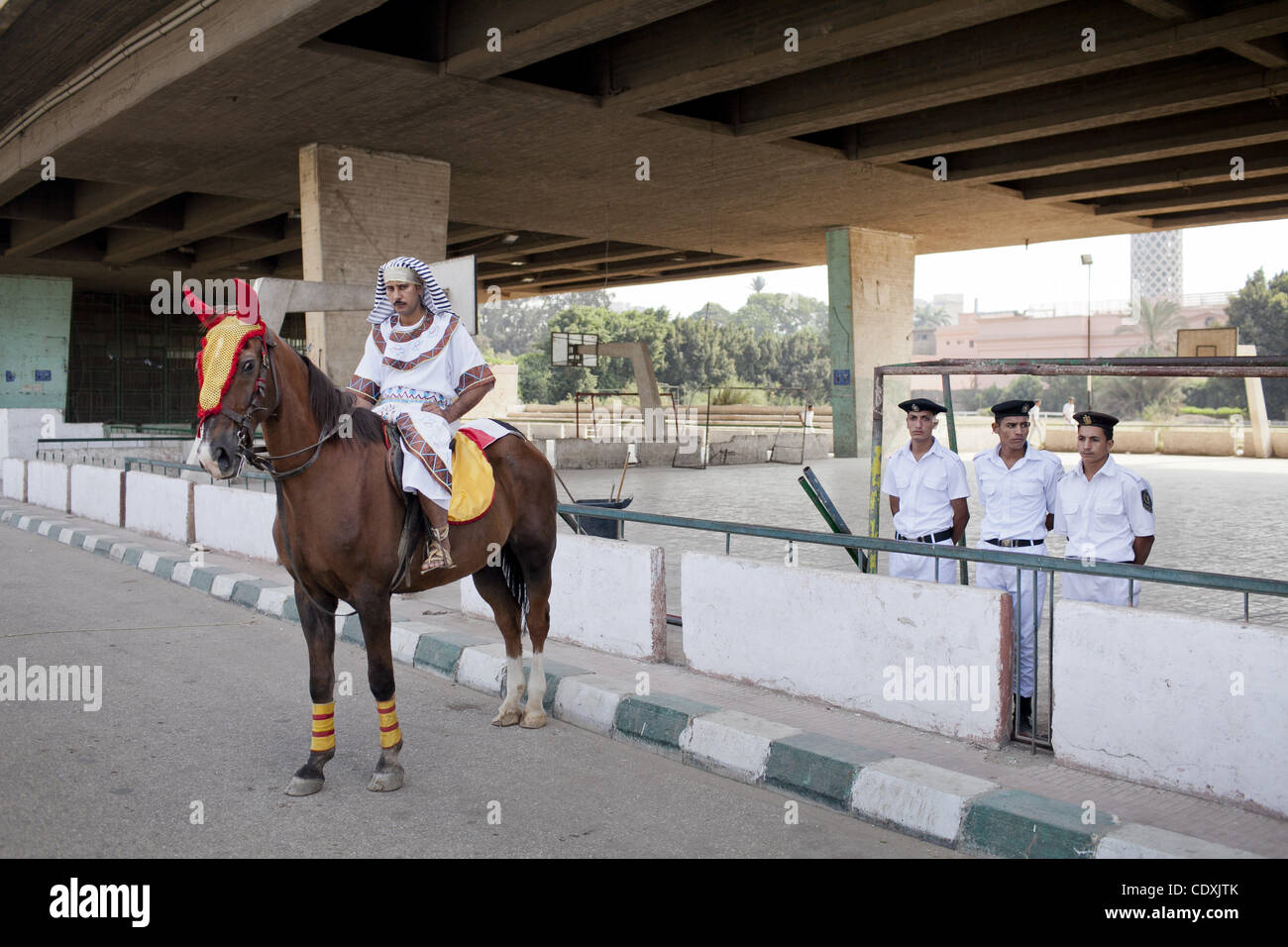 Oct. 31, 2011 - Cairo, Egypt - In the middle of the Zamalak, an nile ...