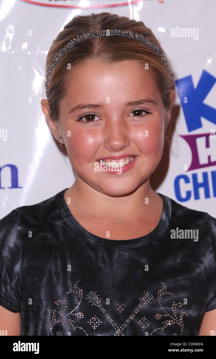 Emily grace reaves hi-res stock photography and images - Alamy