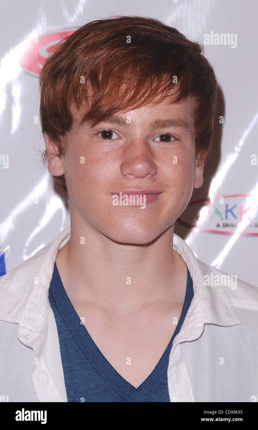 Nicholas Ullrich's Instagram, Twitter & Facebook on IDCrawl