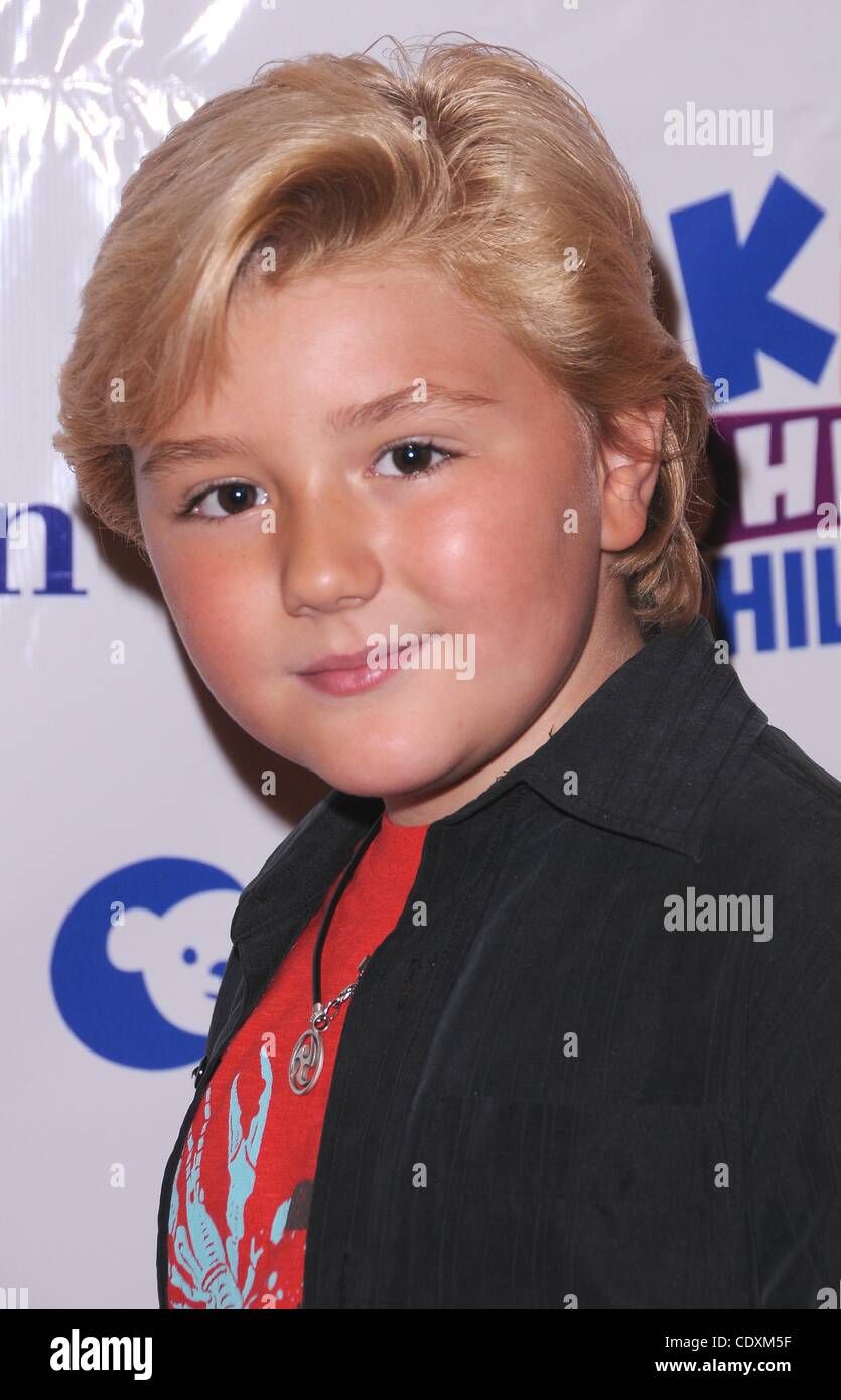 Aug. 14, 2011 - Hollywood, California, U.S. - ''Kids Help Children ...