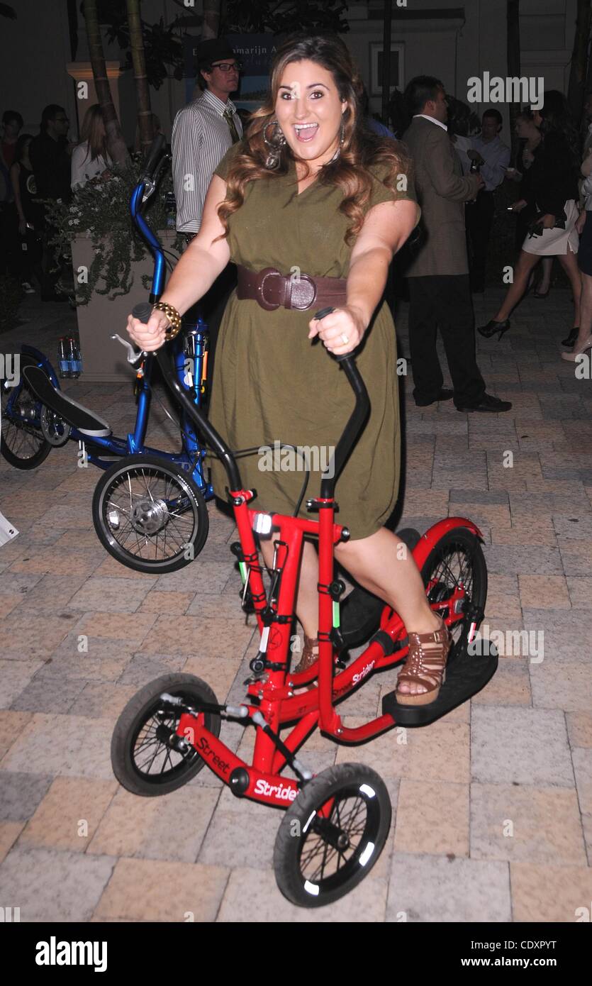 Extreme home makeover 2011 hi-res stock photography and images - Alamy