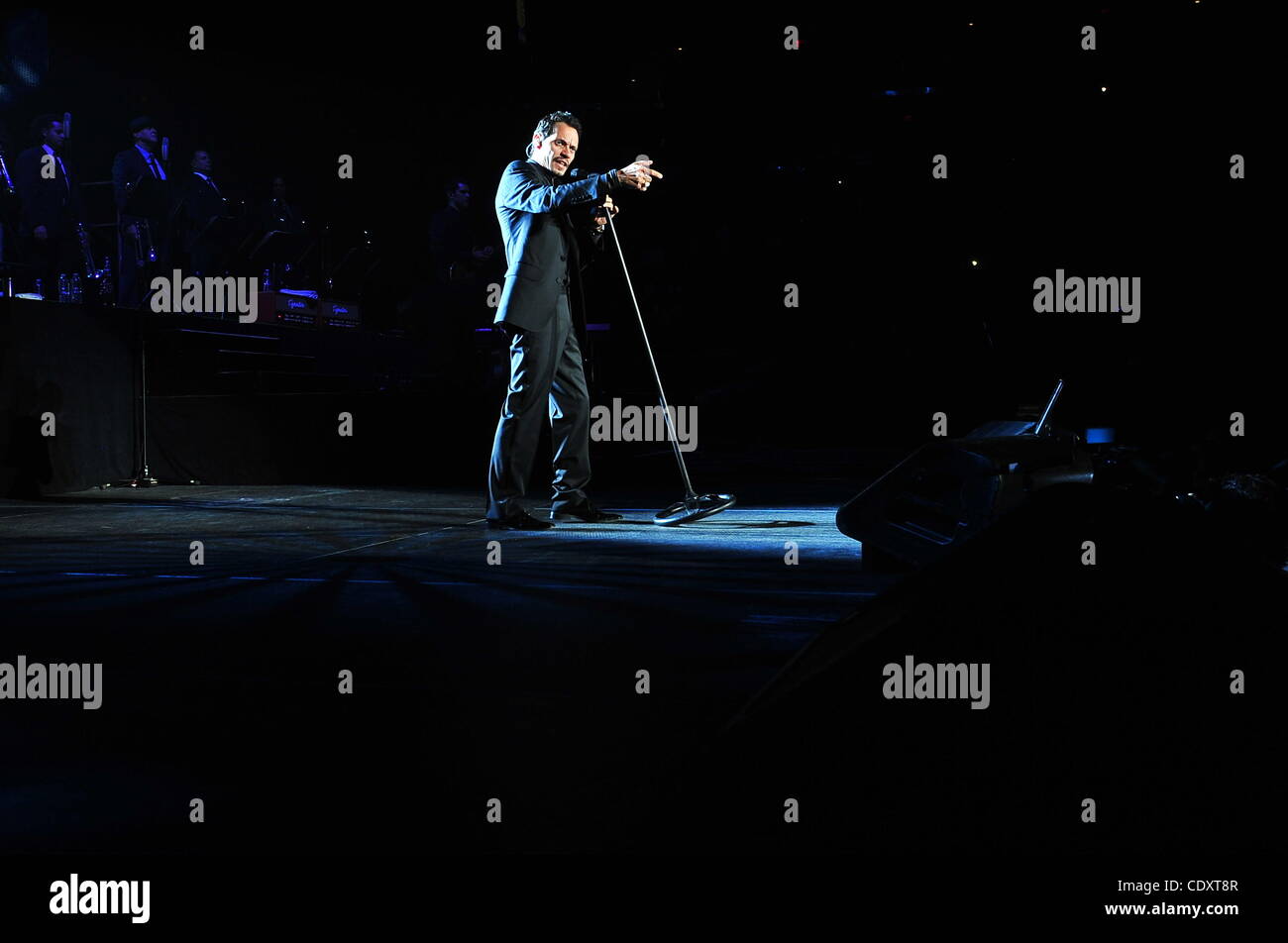Marc anthony american singer hi-res stock photography and images - Alamy