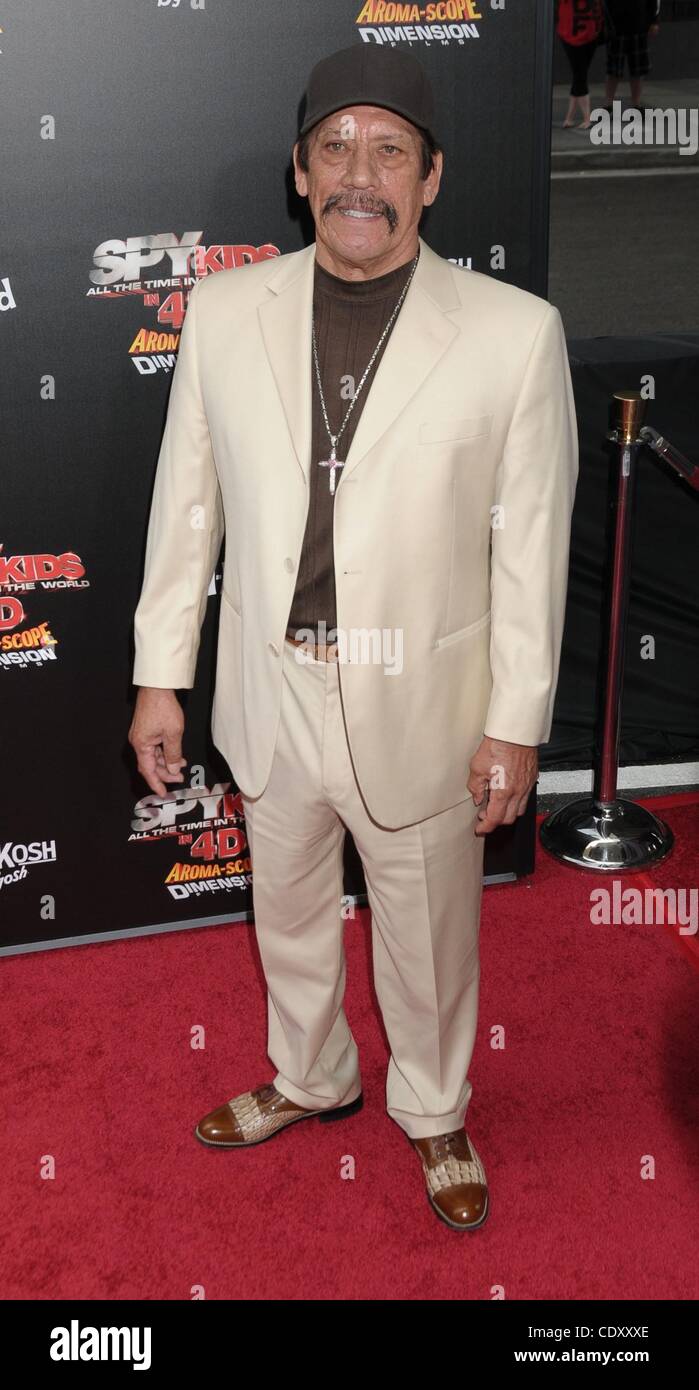 Danny trejo spy kids hi-res stock photography and images - Alamy