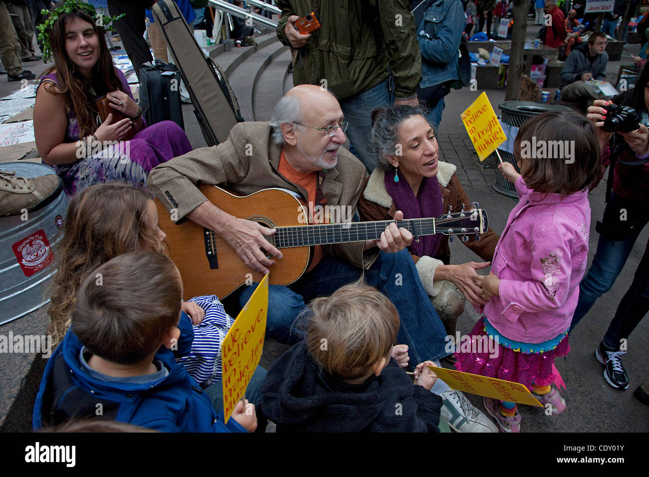 Bethany sits hi-res stock photography and images - Alamy