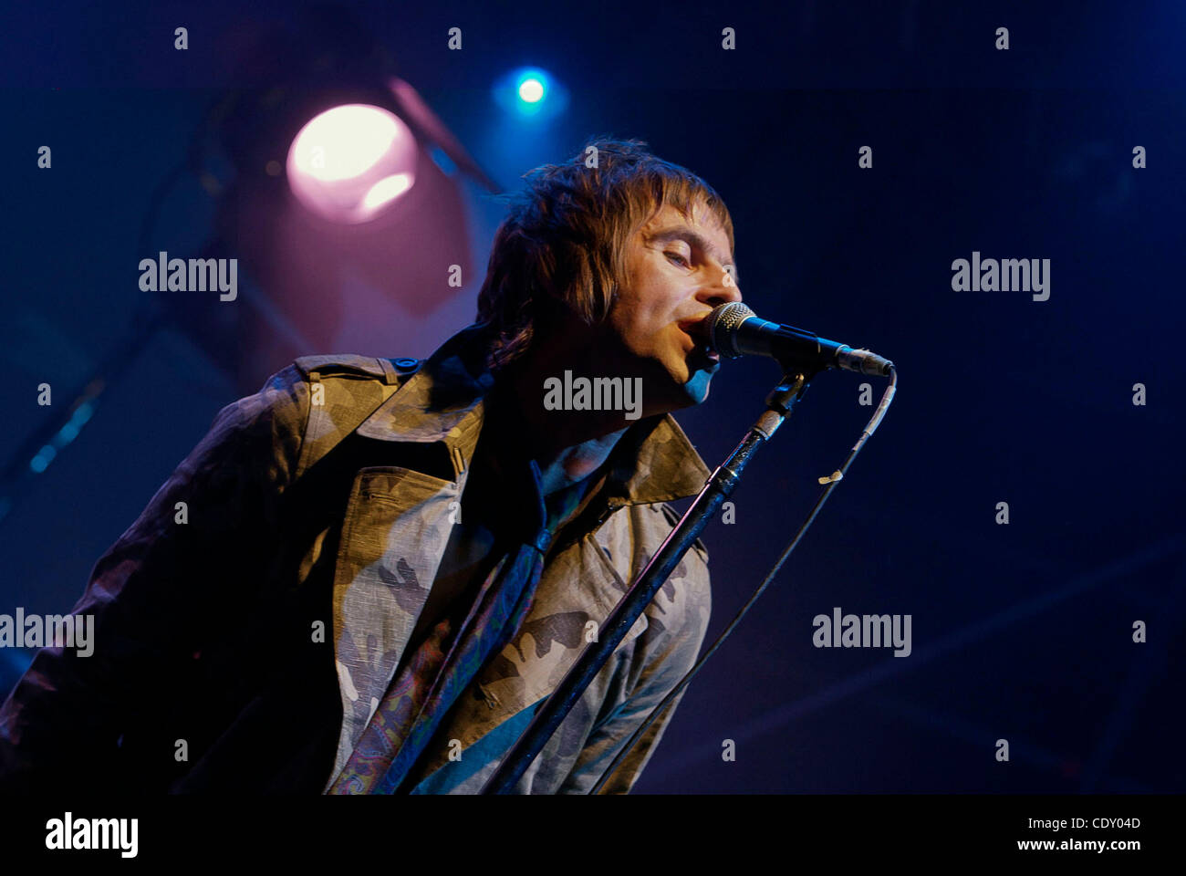 Oct. 7, 2011 - Rome, Italy - Lead singer LIAM GALLAGHER of English rock ...