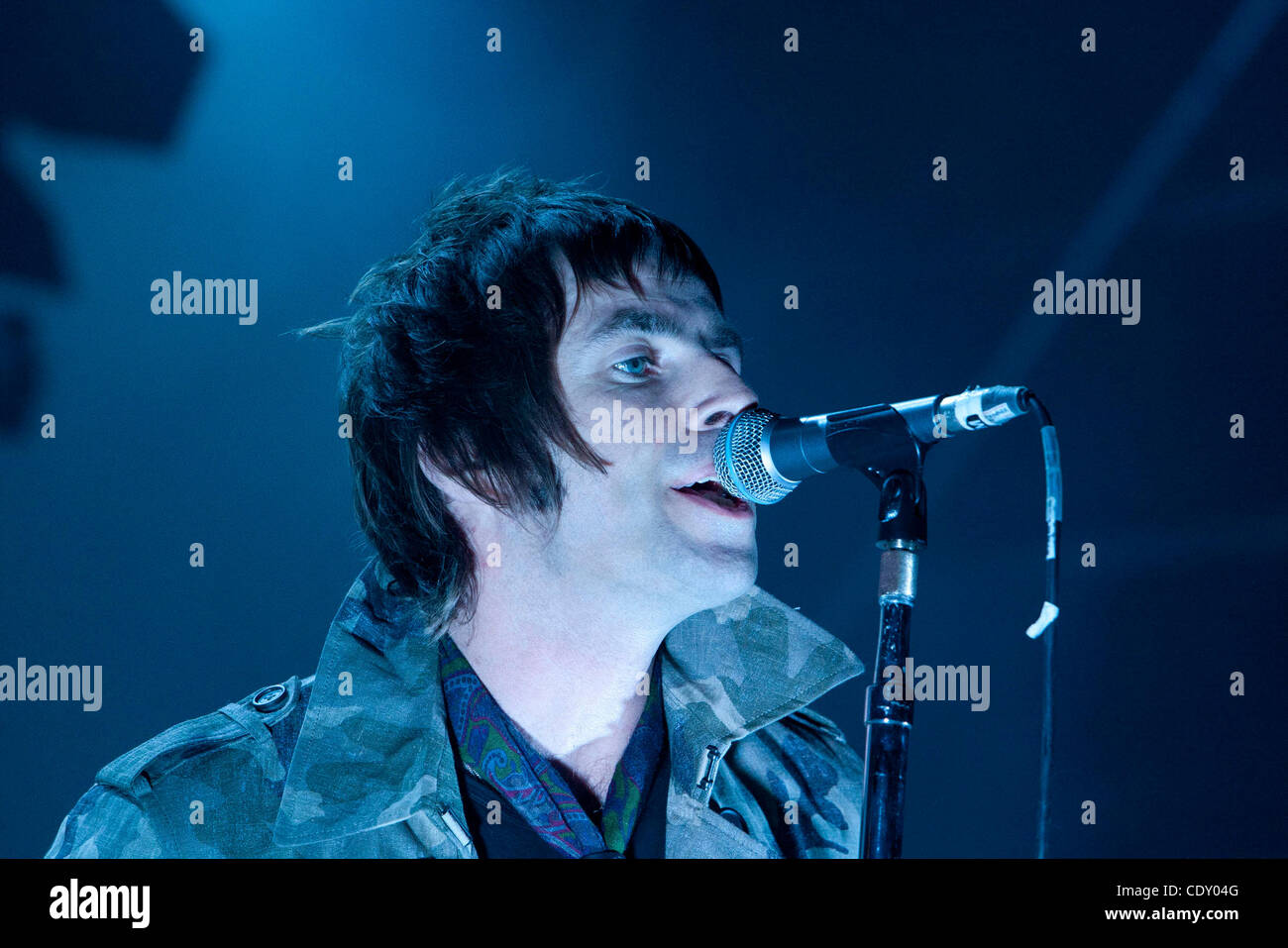 Beady Eye live in Rome, Liam Gallagher, Gem Archer, Andy Bell, e Chris ...