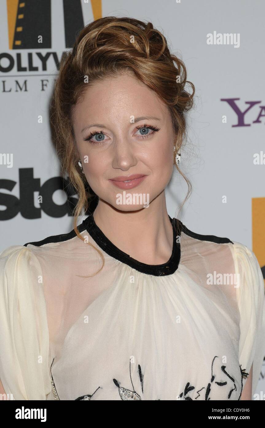 Actress andrea riseborough actress hi-res stock photography and images ...