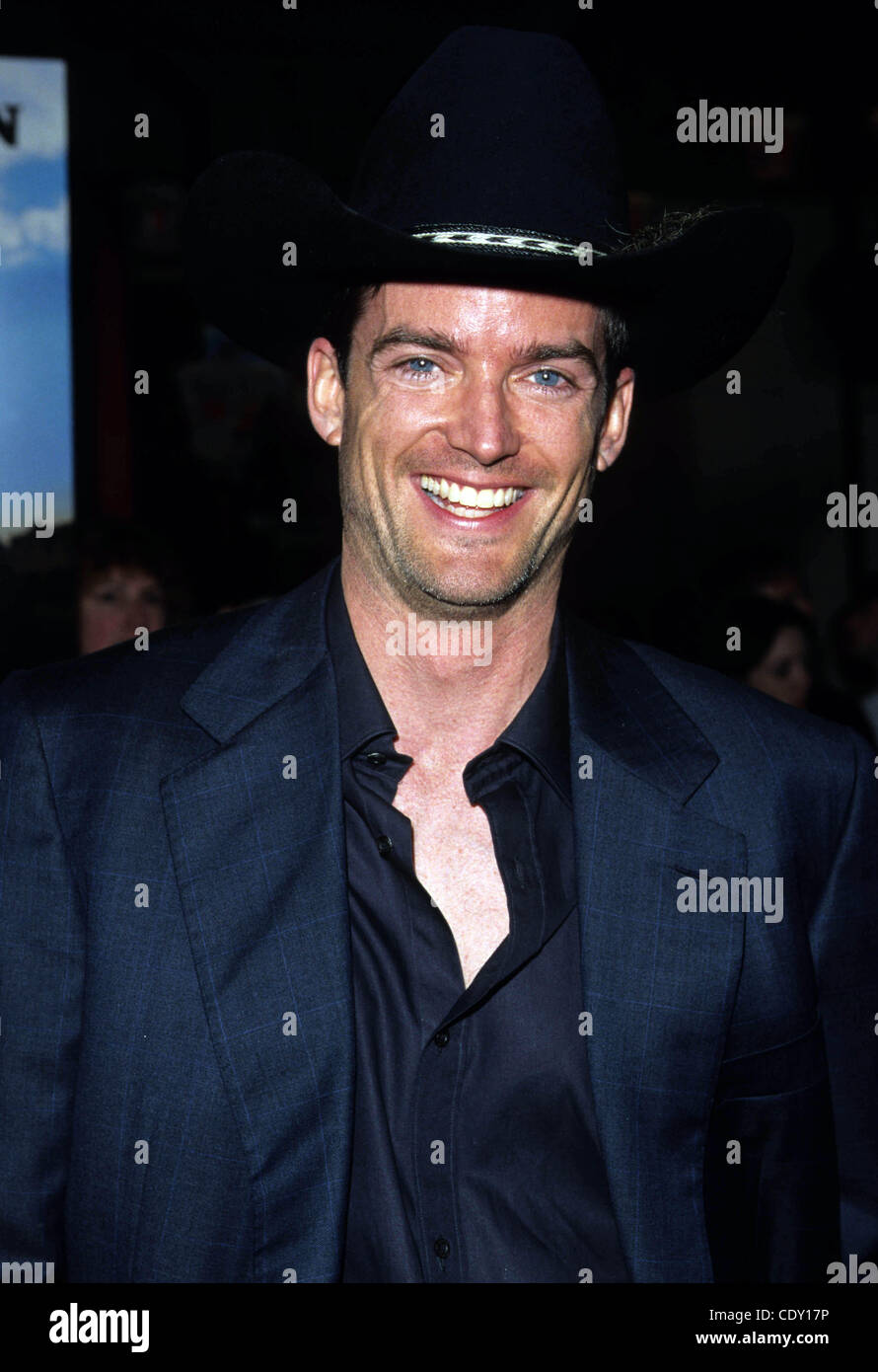 July 21, 2011 - Hollywood, California, U.S. - K18904FB.TOM DEY ...