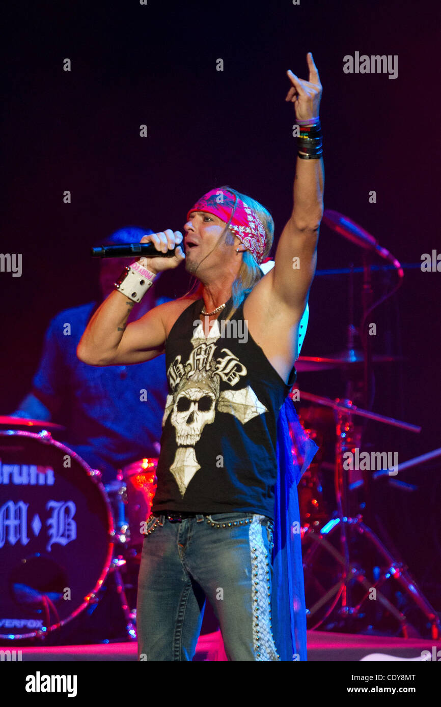 Bret michaels lead singer poison hi-res stock photography and images ...