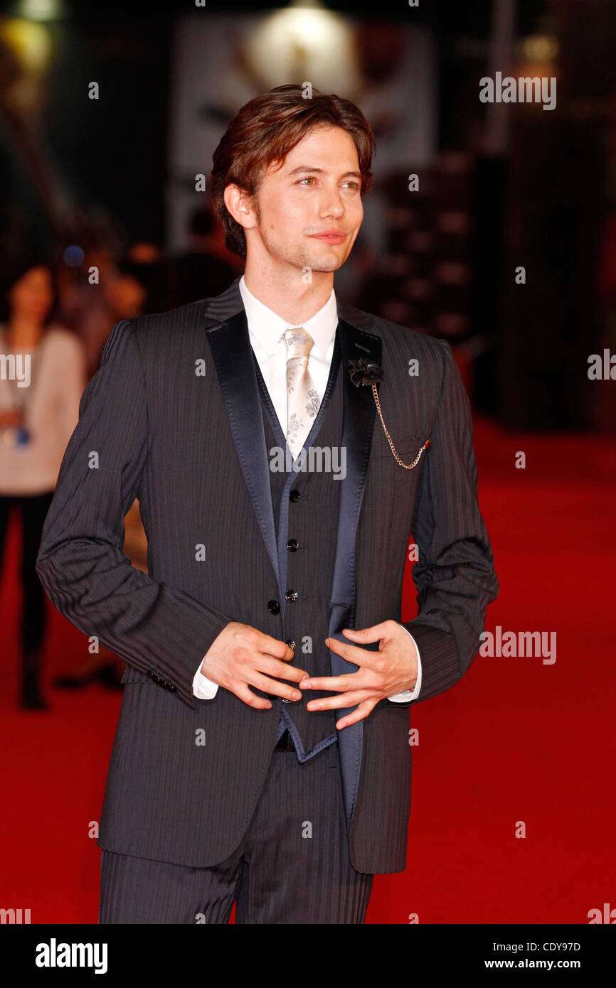 Oct. 30, 2011 - Hollywood, California, U.S. - JACKSON RATHBONE.(in ...
