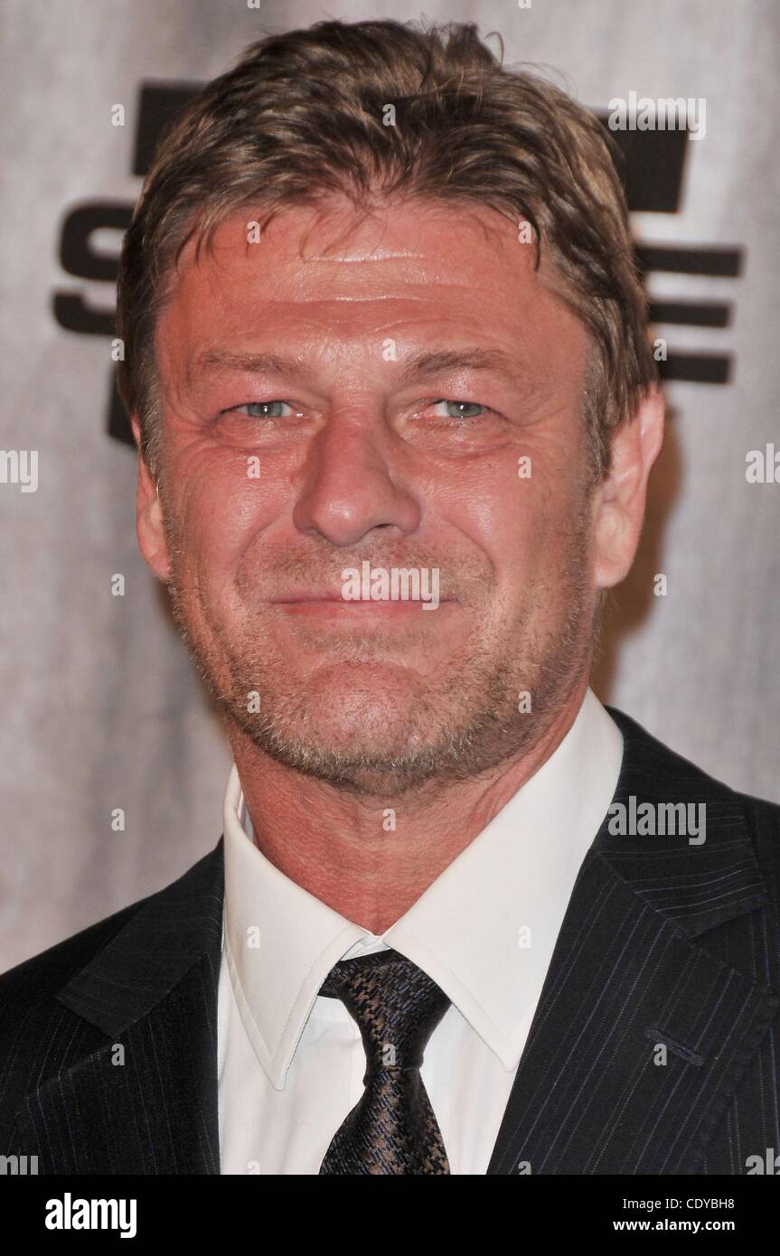Oct 15, 2011 - Los Angeles, California, USA - Actor SEAN BEAN at the ...