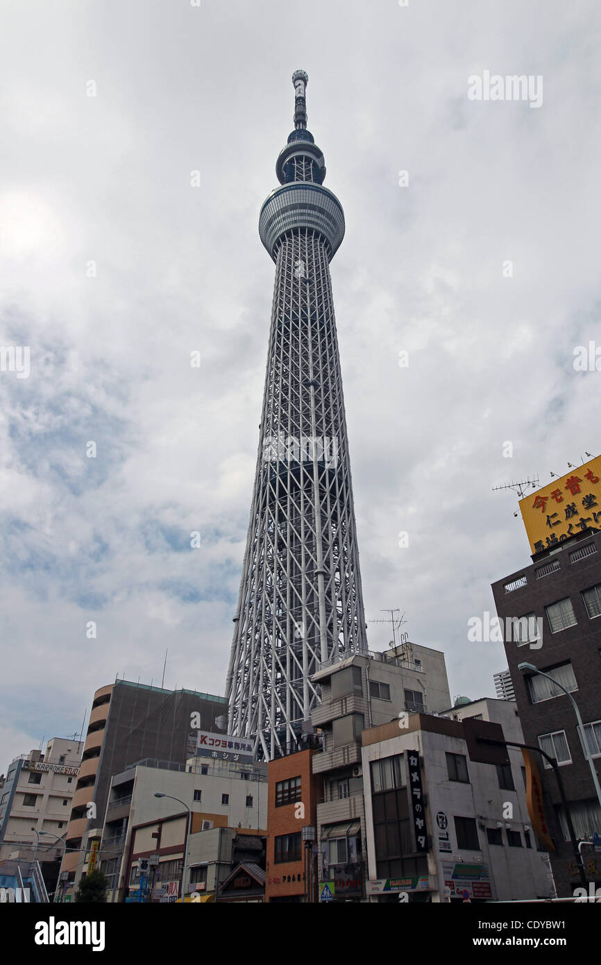 30 feet tall hi-res stock photography and images - Alamy