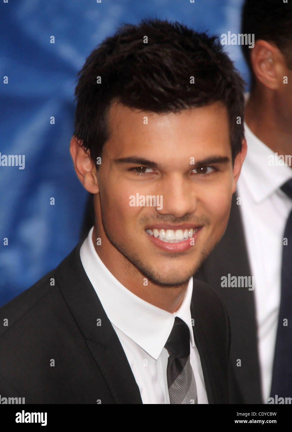 Sept. 21, 2011 - New York, New York, U.S. - Actor TAYLOR LAUTNER at his ...