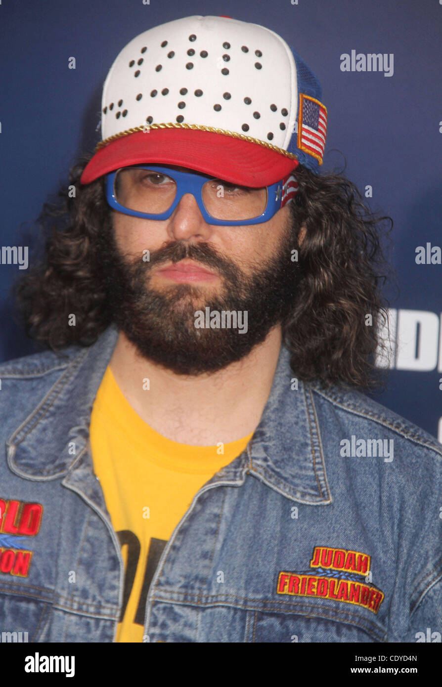 Oct. 5, 2011 - New York, New York, U.S. - Actor JUDAH FRIEDLANDER ...