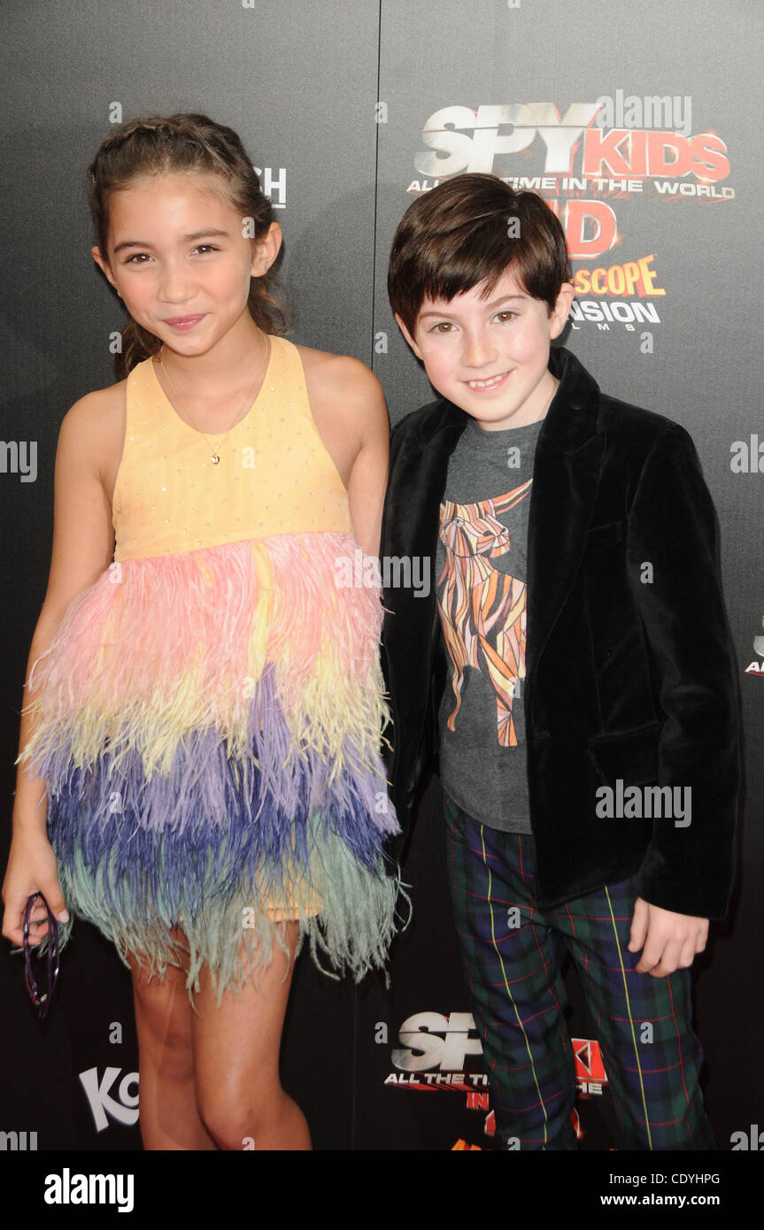 July 30, 2011 - Los Angeles, California, U.S. - Rowan Blanchard, Mason ...