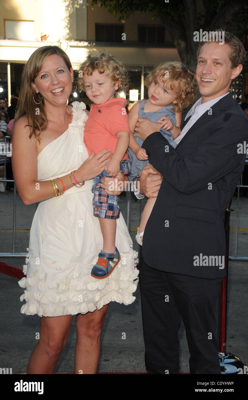 Aug. 1, 2011 - Los Angeles, California, U.S. - Luke & Lauren Attending ...