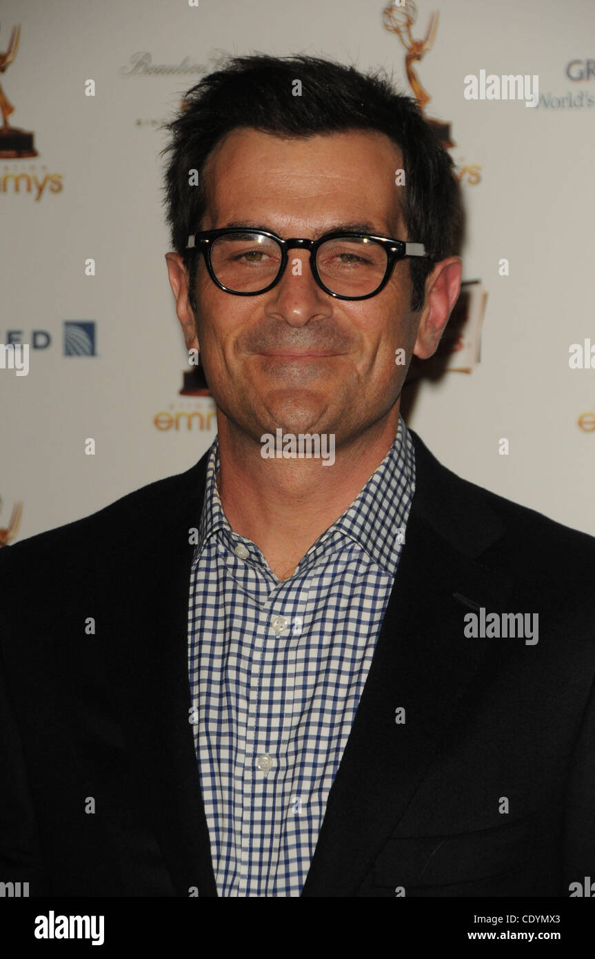 Sept. 16, 2011 - Los Angeles, California, U.S. - Ty Burell Attending ...