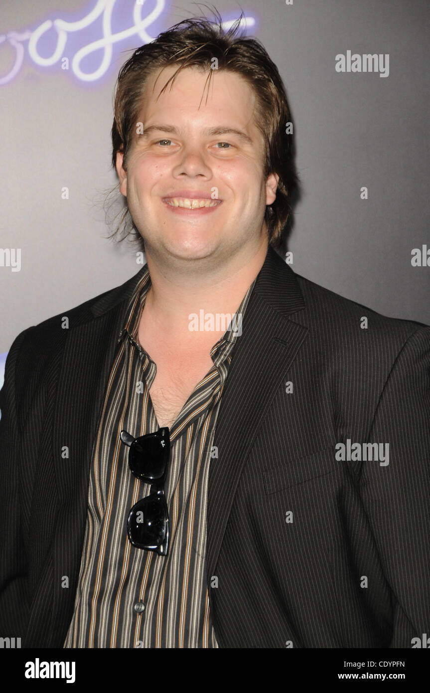Oct. 3, 2011 - Los Angeles, California, U.S. - Josh Warren attending ...