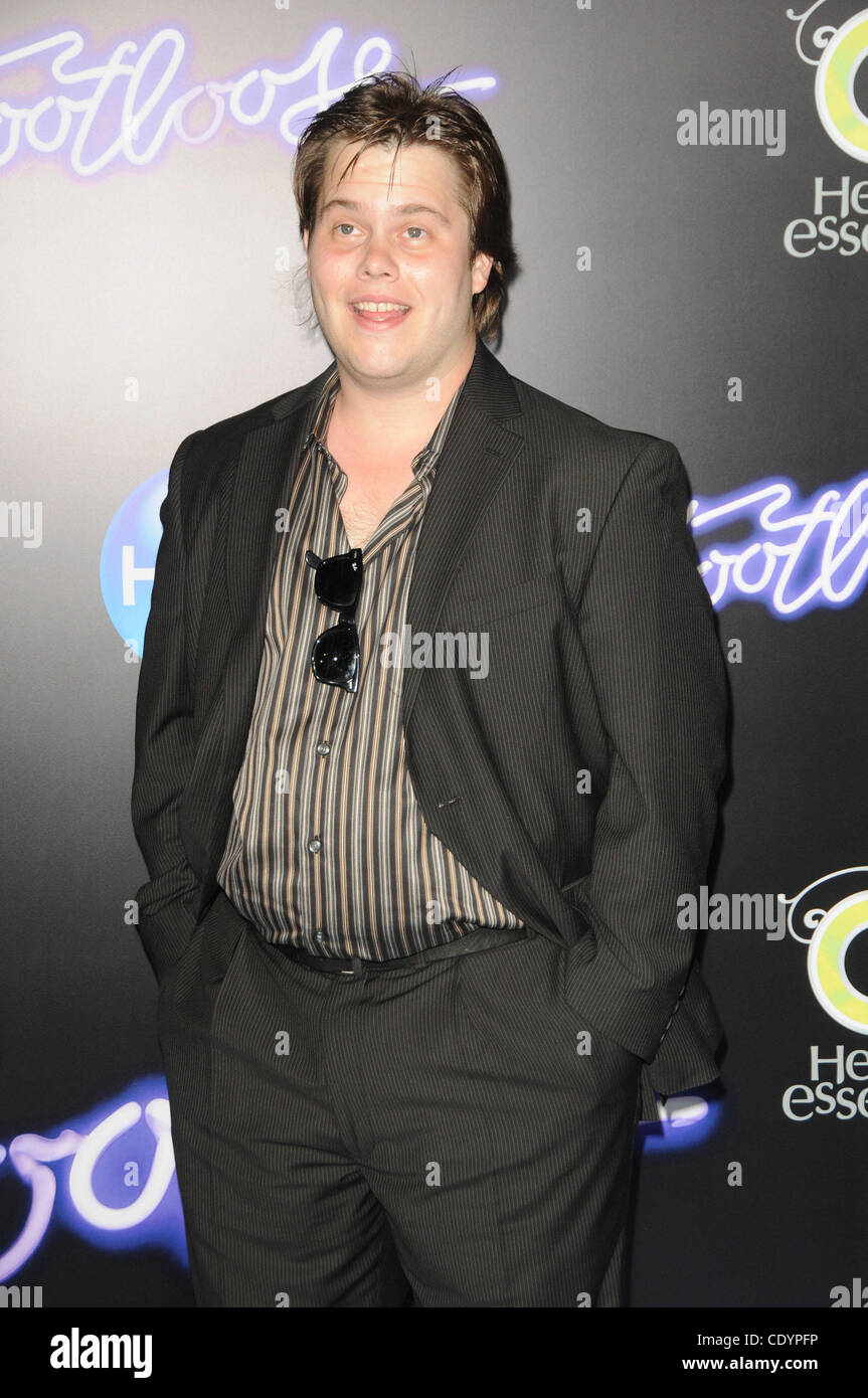 Oct. 3, 2011 - Los Angeles, California, U.S. - Josh Warren attending ...