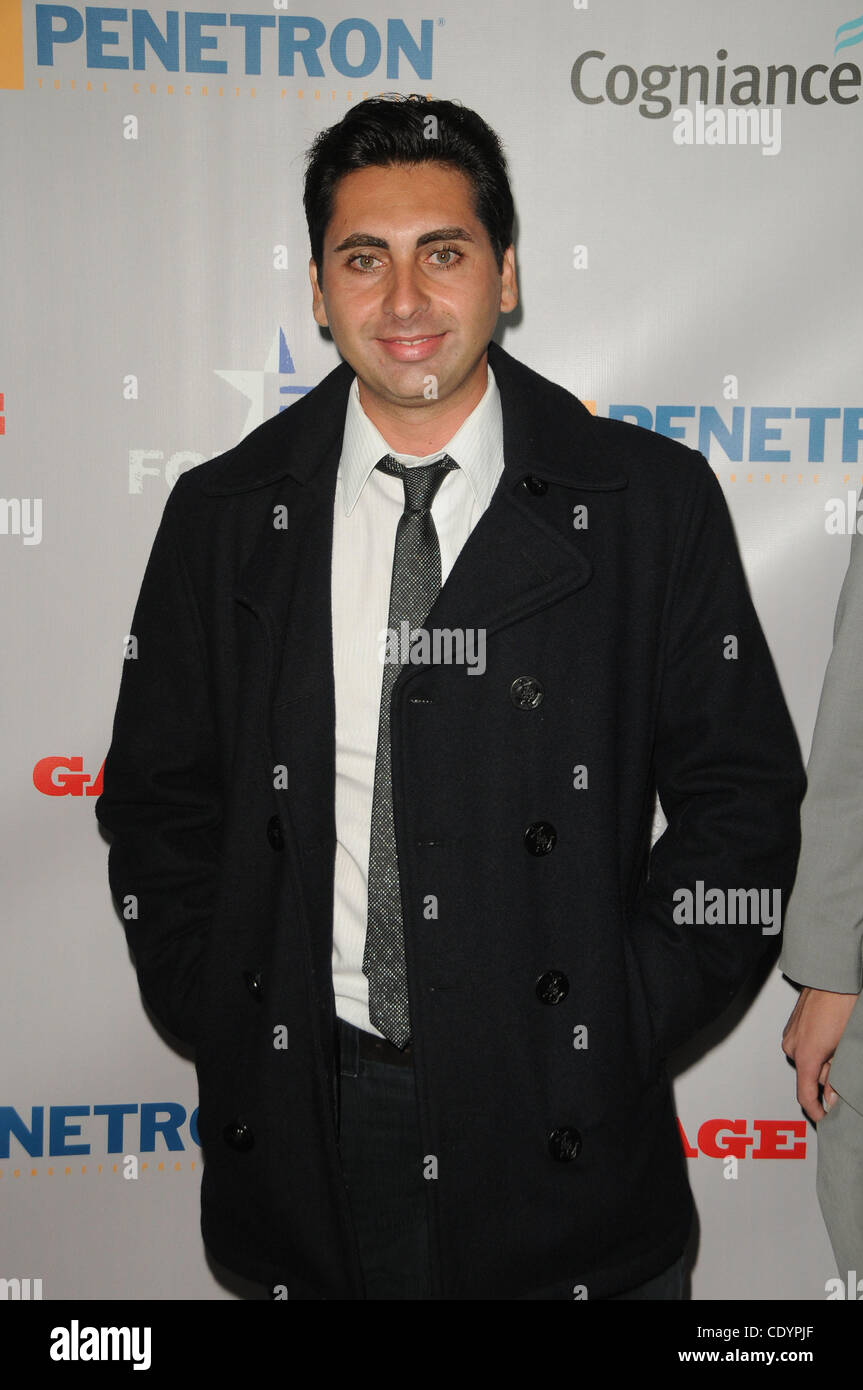 Oct. 5, 2011 - Los Angeles, California, U.S. - Robert Popa Attending ...