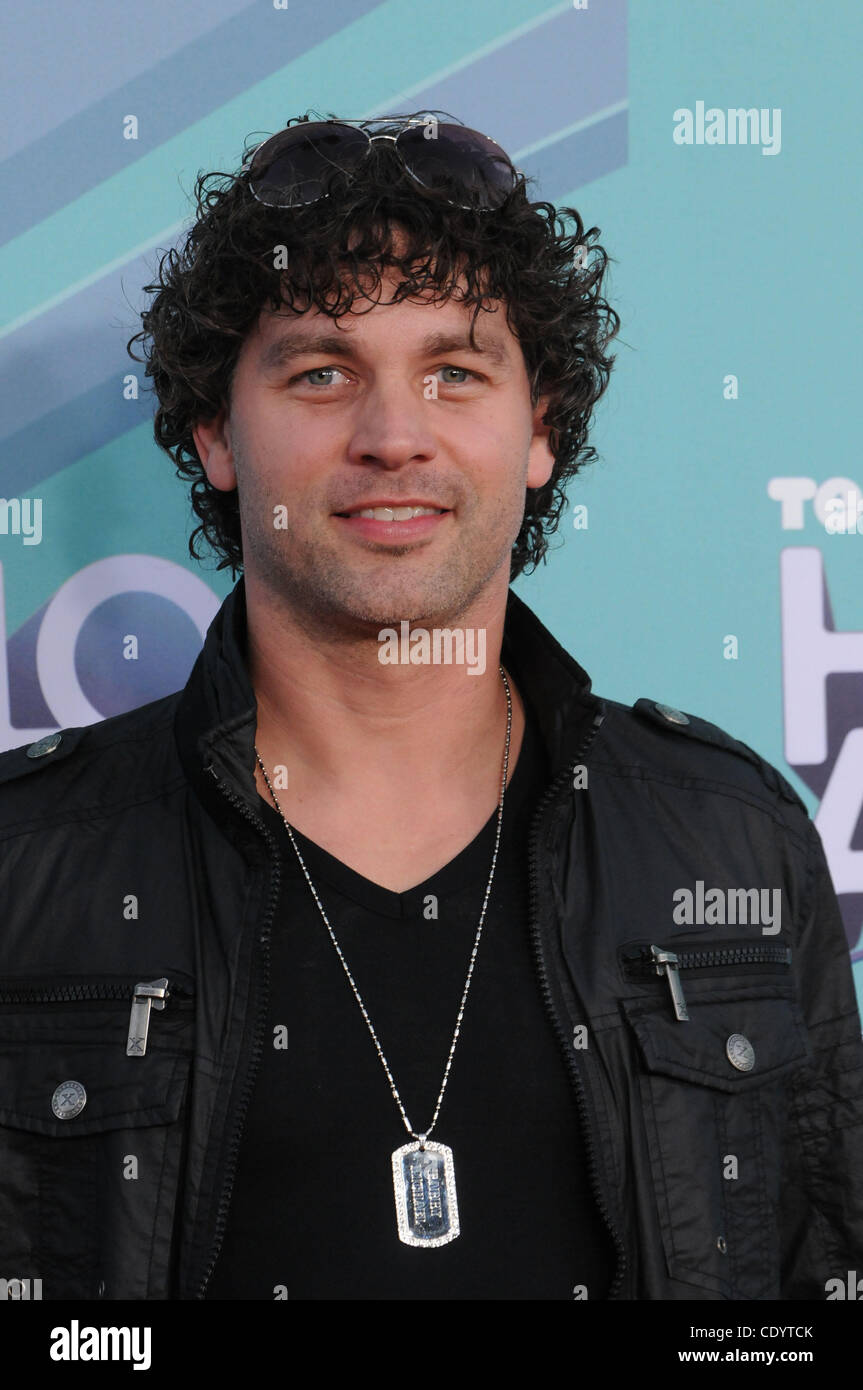 Oct. 27, 2011 - Los Angeles, California, U.S. - Barry Michael Attending ...