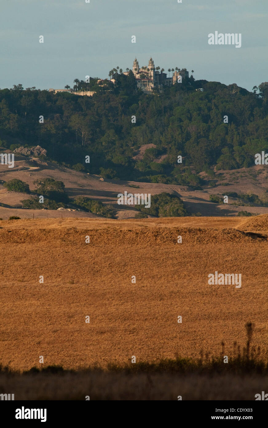 William randolph hearst art collection hi-res stock photography and ...