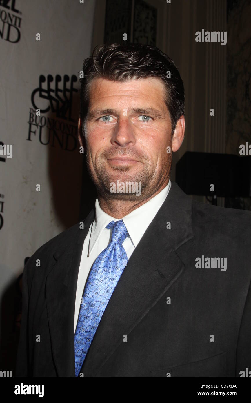 Scott erickson hi-res stock photography and images - Alamy