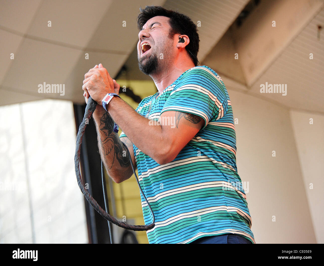 Chino moreno live hi-res stock photography and images - Alamy