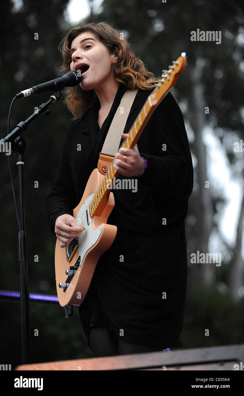 Cosentino singer hi-res stock photography and images - Alamy