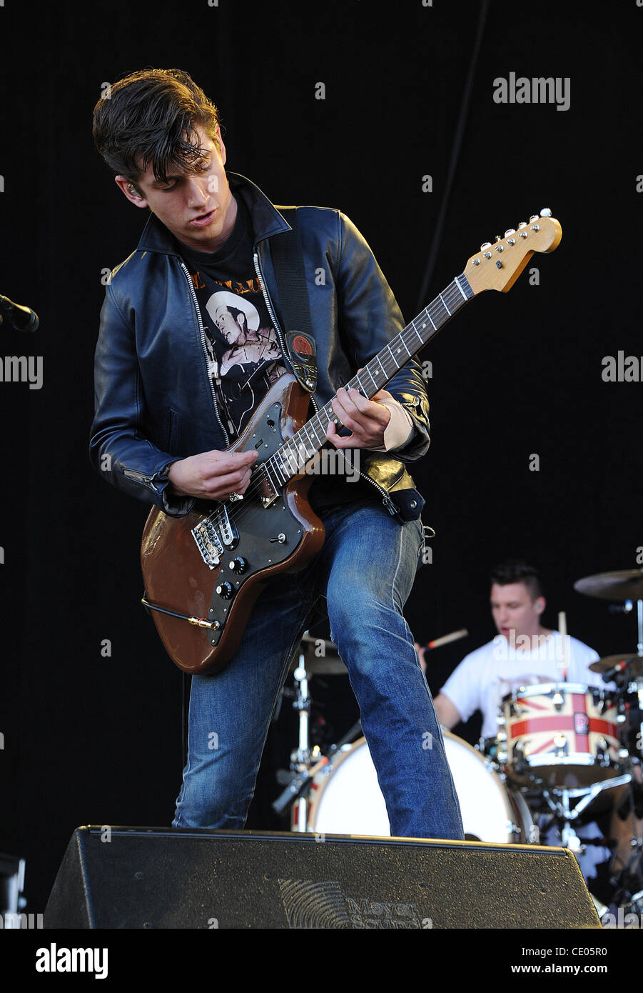 Alex turner 2011 hi-res stock photography and images - Alamy