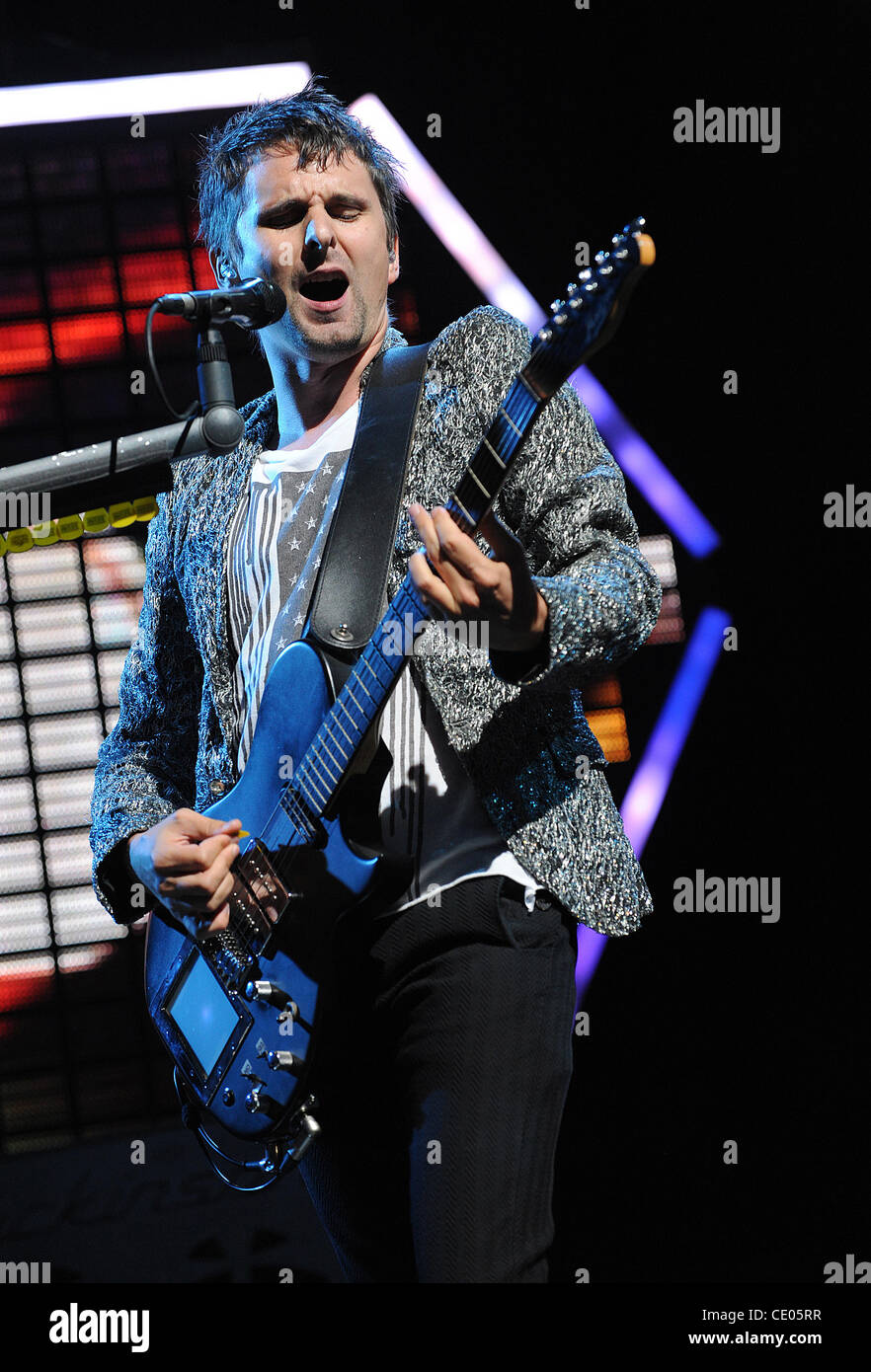 Aug 13, 2011 - San Francisco, California; USA - Singer / Guitarist ...