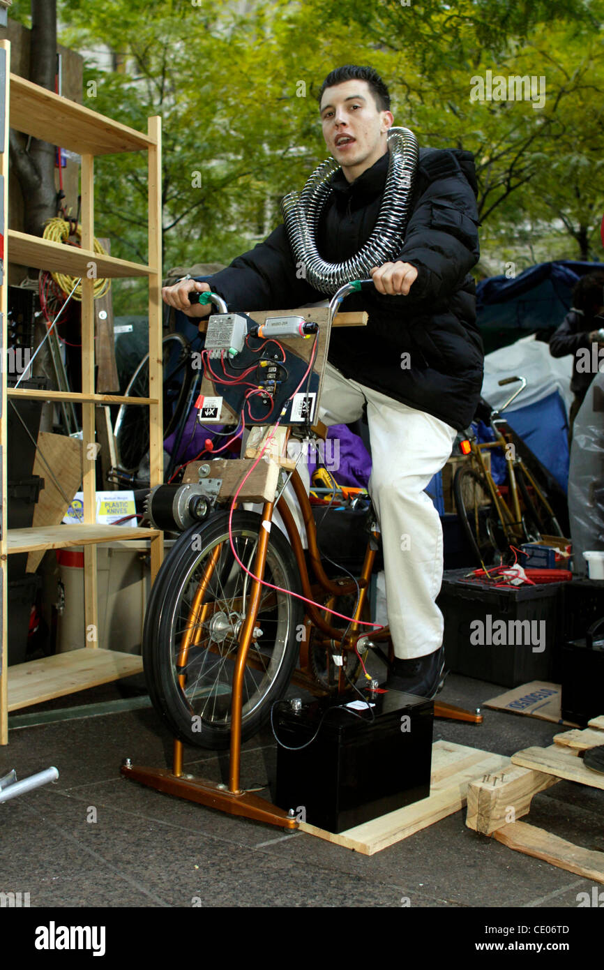 Zack williams hi-res stock photography and images - Alamy