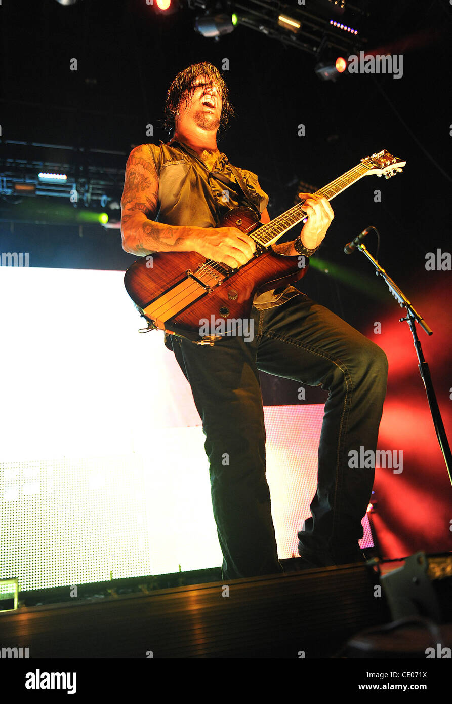 Aug 2, 2011 - Raleigh, North Carolina; USA - Gutiarist DAN DONEGAN of ...