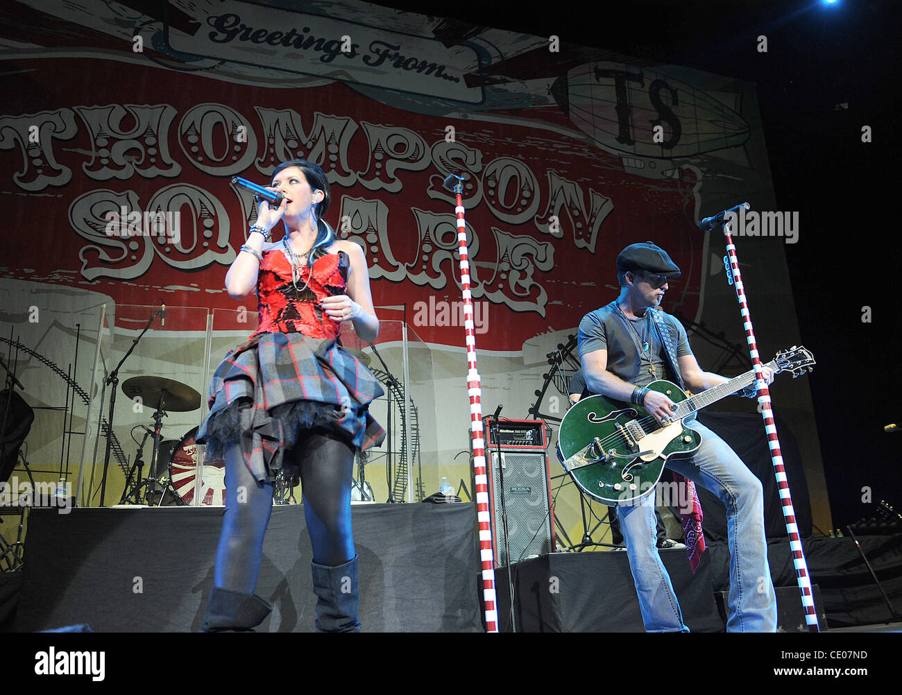 Sept. 11, 2011 - Virginia Beach, Virginia; USA - Singer SHAWNA THOMPSON ...