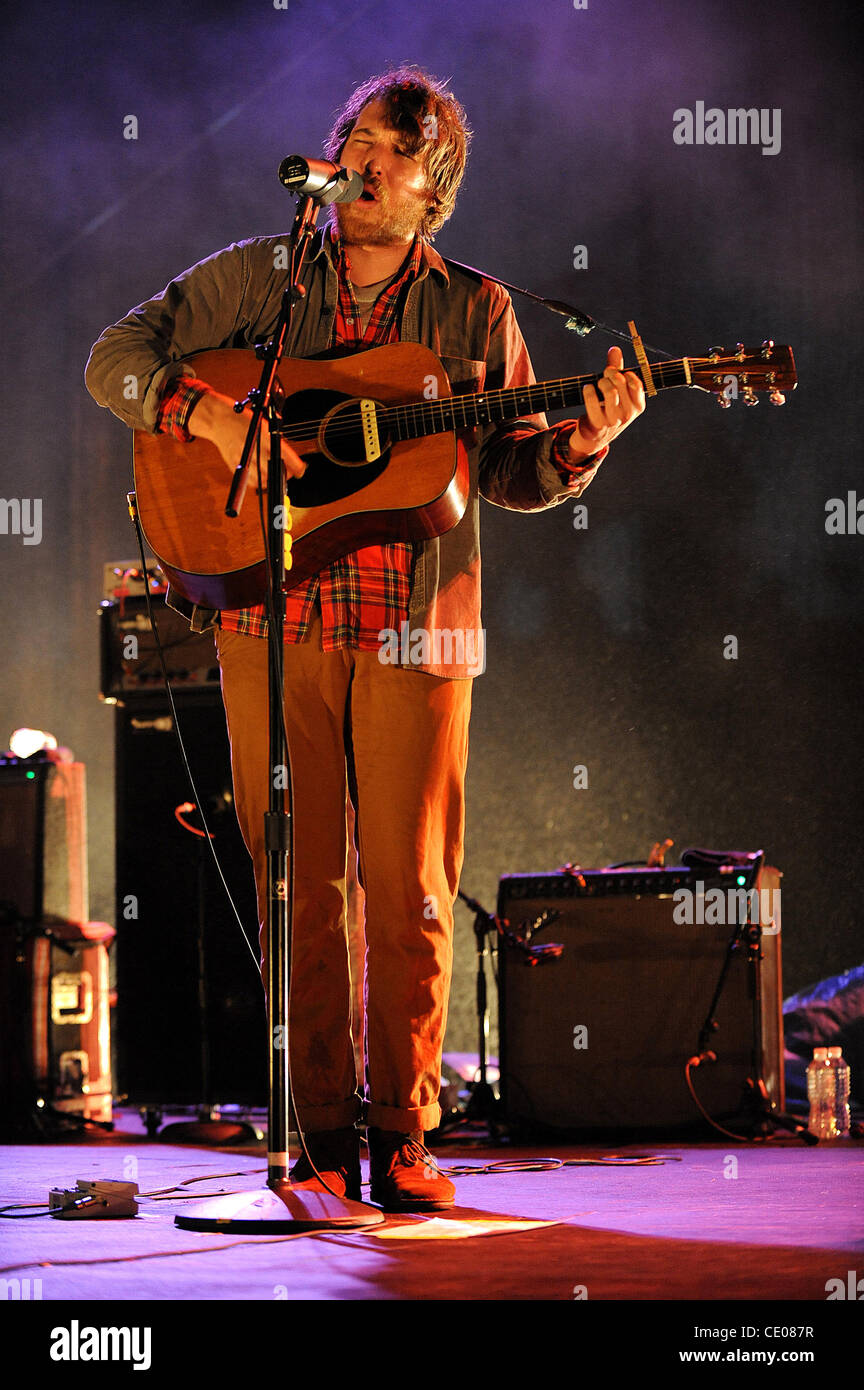 Sept 21, 2011 - Raleigh, North Carolina; USA - Singer / Guitarist ROBIN ...