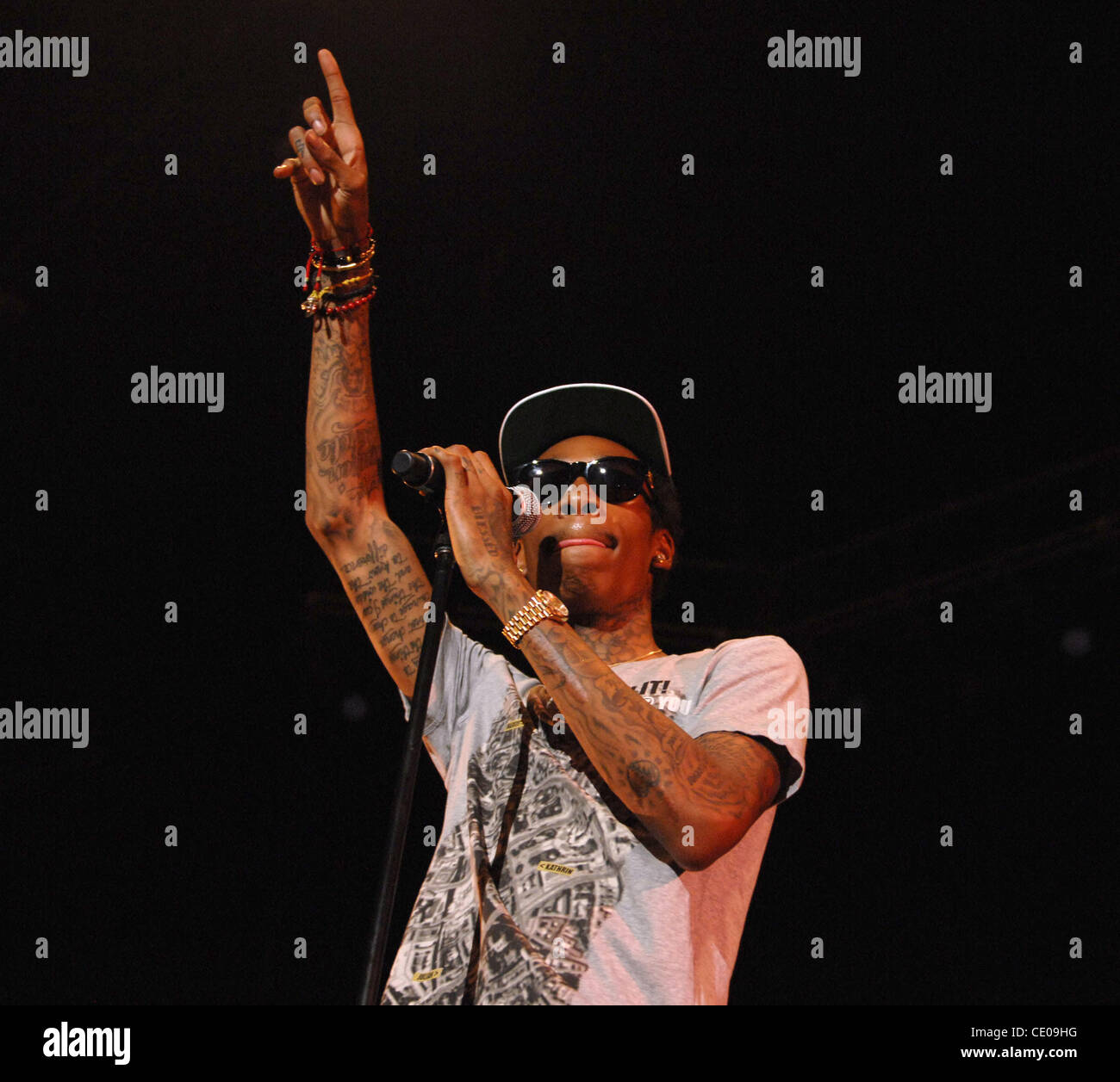 WIZ KHALIFA brings his style of hip hop rap to the NETELOS PAVILLION in ...
